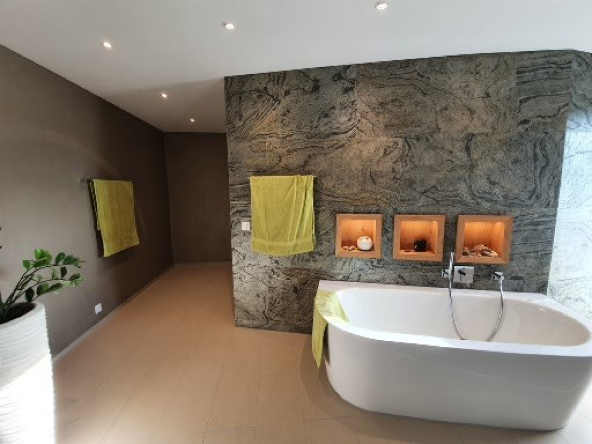 Angebot · Maler Hinter